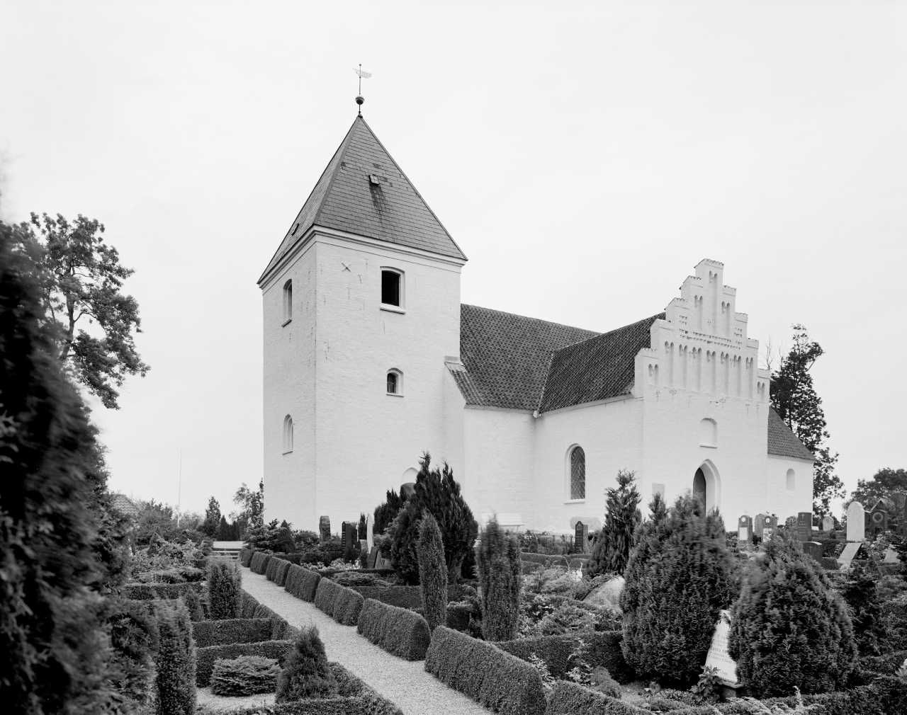 Lisbjerg kirke - Nationalmuseets Samlinger Online