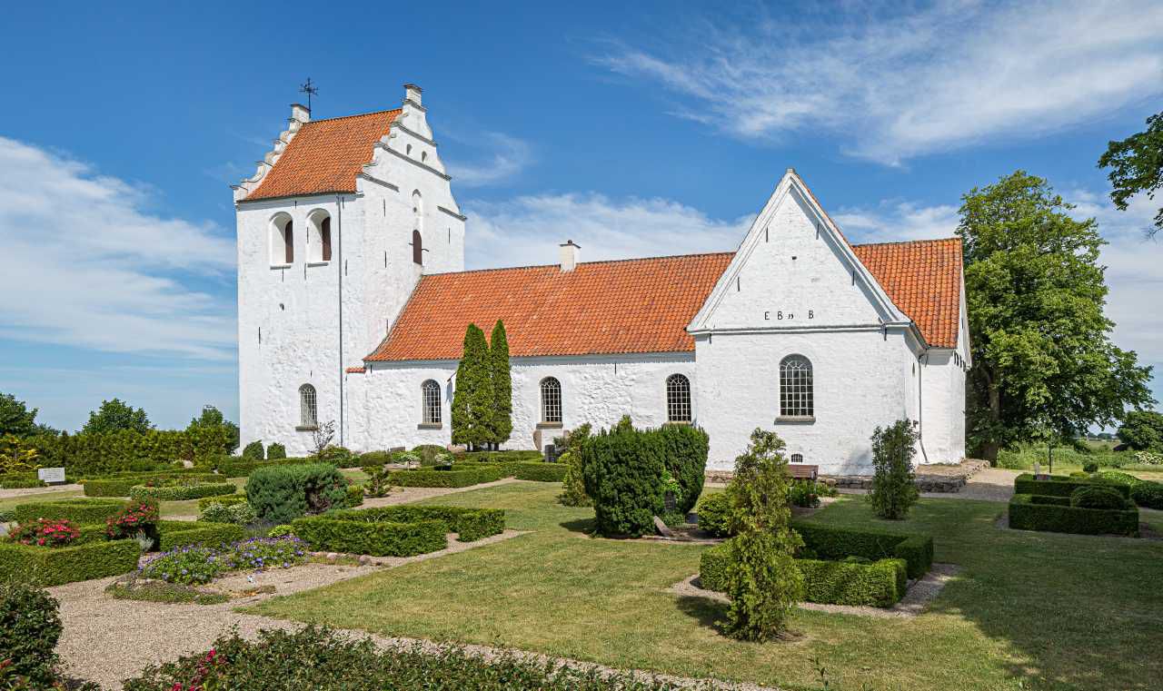 Ydre set fra sydøst, Åstrup kirke - Nationalmuseets Samlinger Online