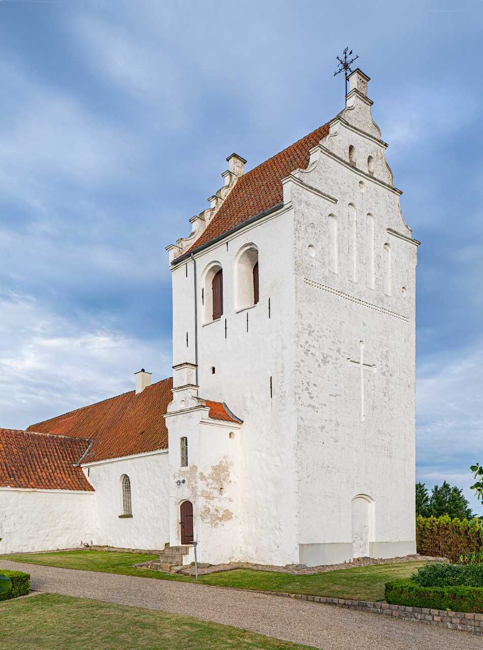 Tårnet set fra nordvest, Åstrup kirke - Nationalmuseets Samlinger Online