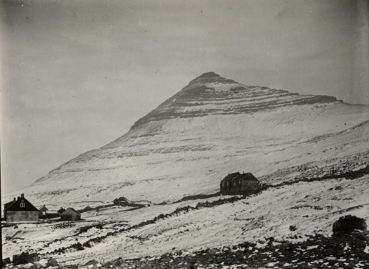 Háfjall i Klaksvig i Færøerne - Nationalmuseets Samlinger Online