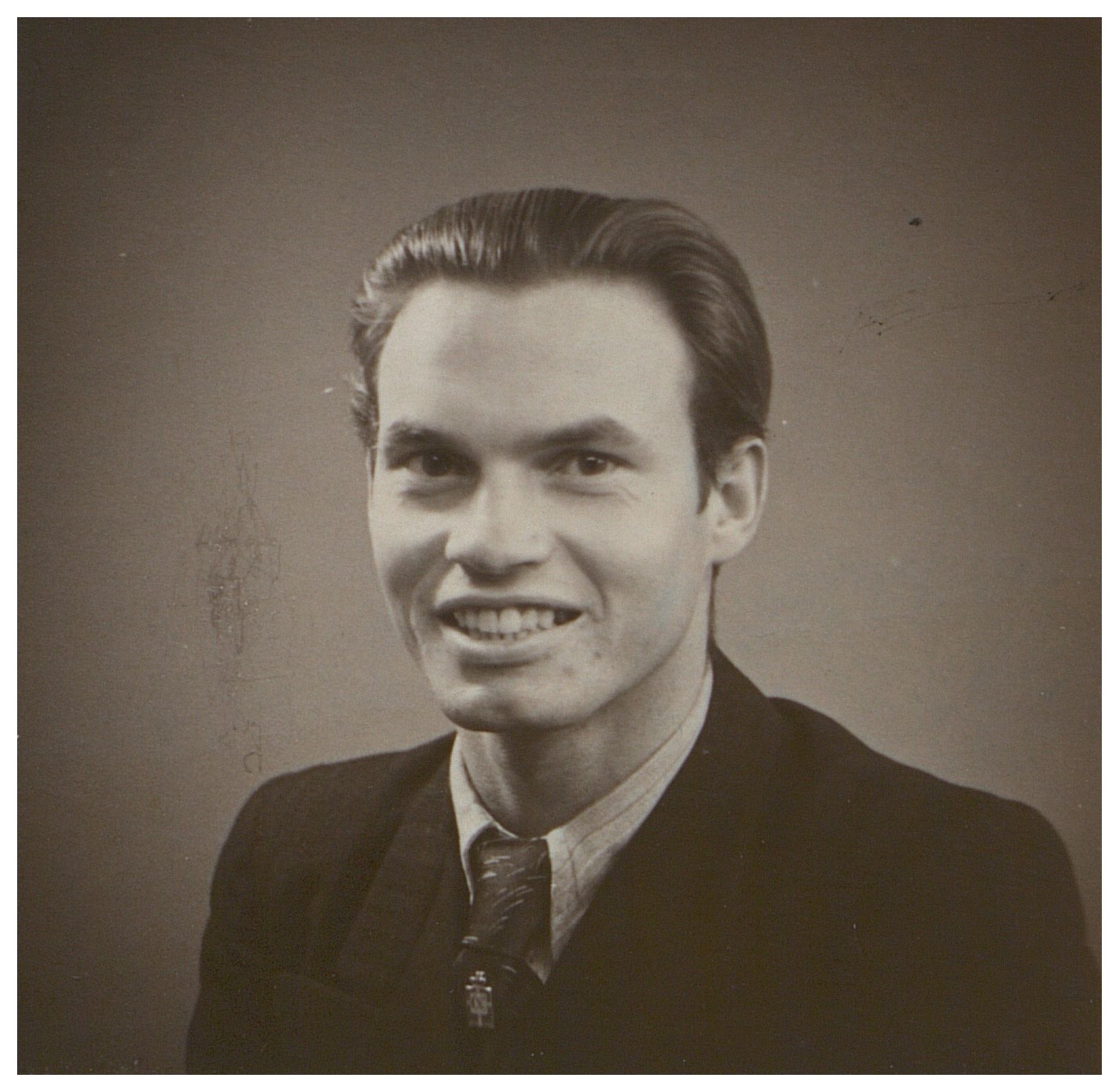 Fotoalbum med 109 fotos af danske modstandsfolk udarbejdet af Gestapo ...