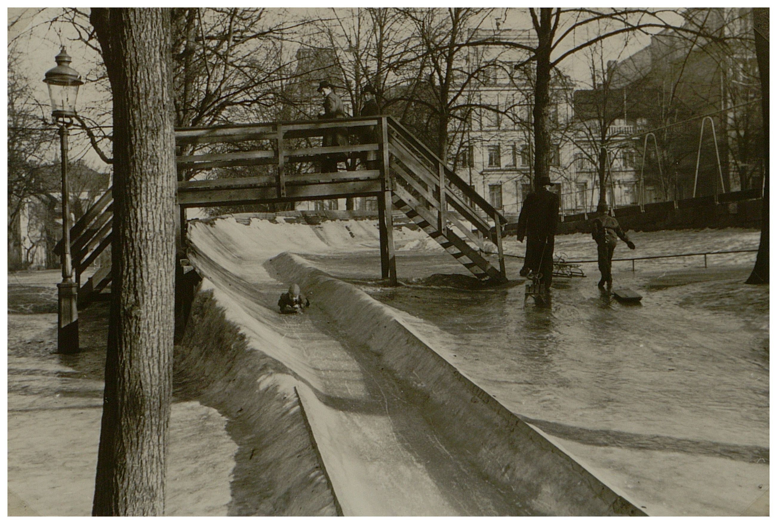 Flemming Bergsøes fotoalbum - Nationalmuseets Samlinger Online