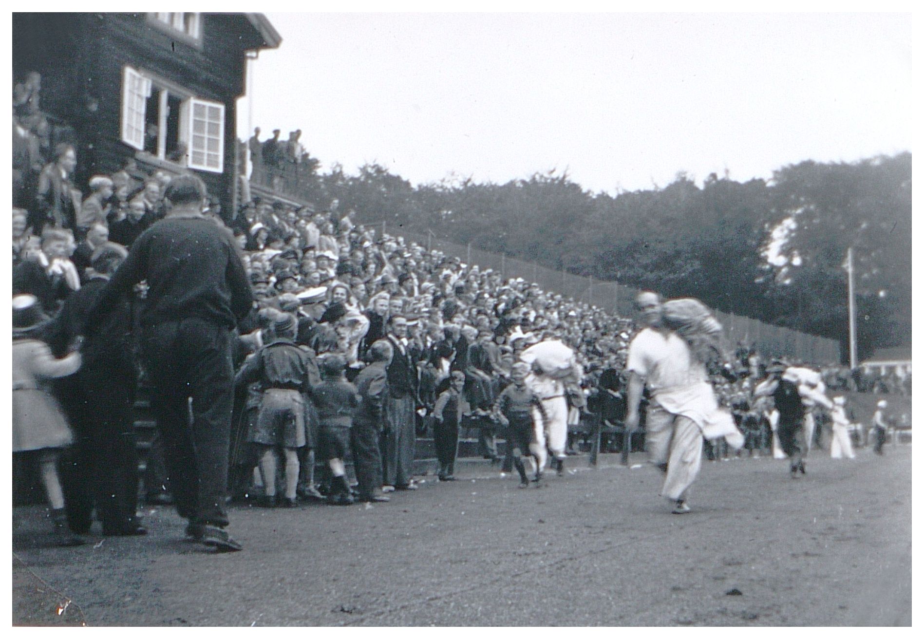 Vagn Justs fotoalbum - Nationalmuseets Samlinger Online