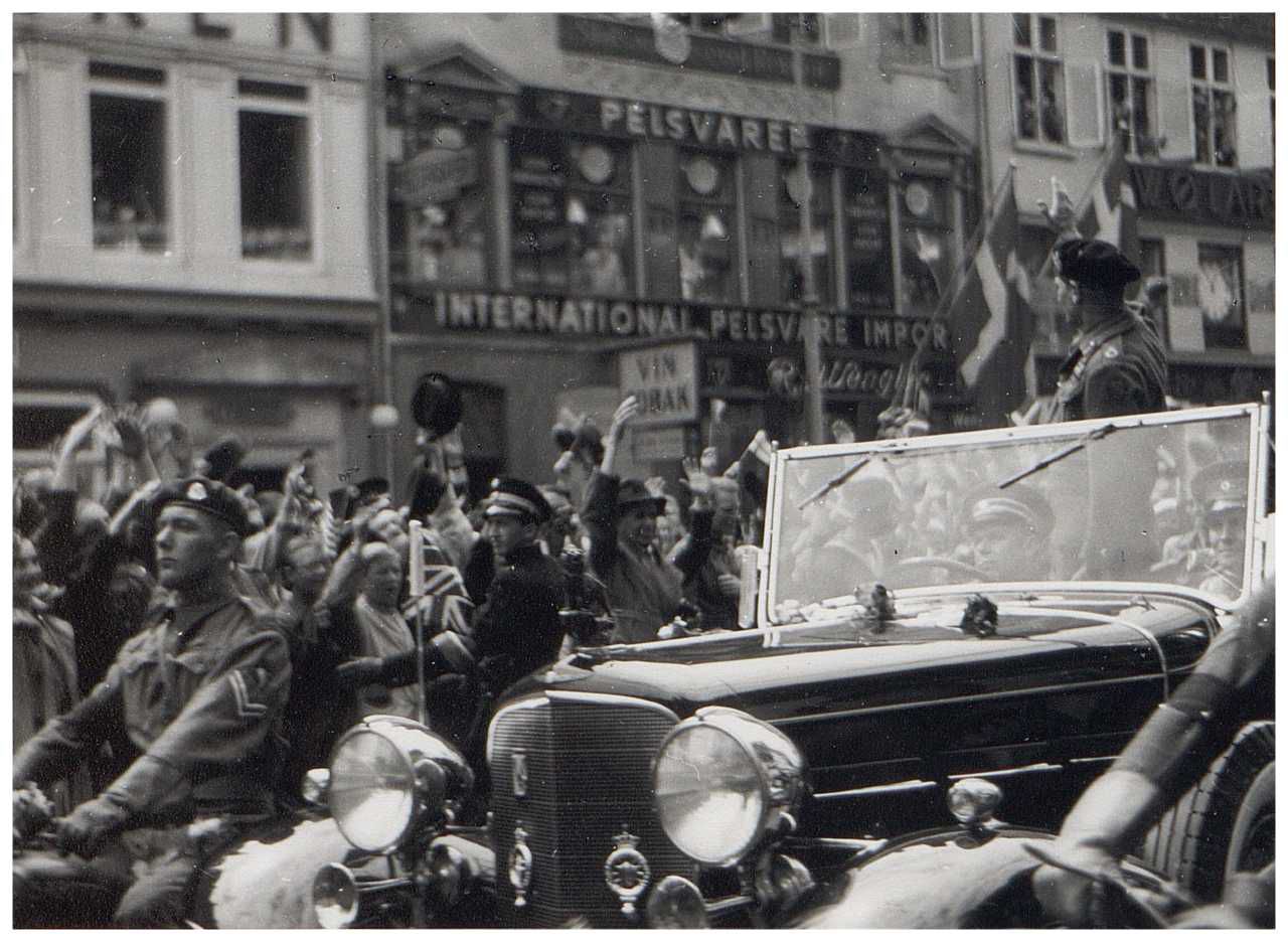 Jens Christian Høegs fotoalbum - Nationalmuseets Samlinger Online