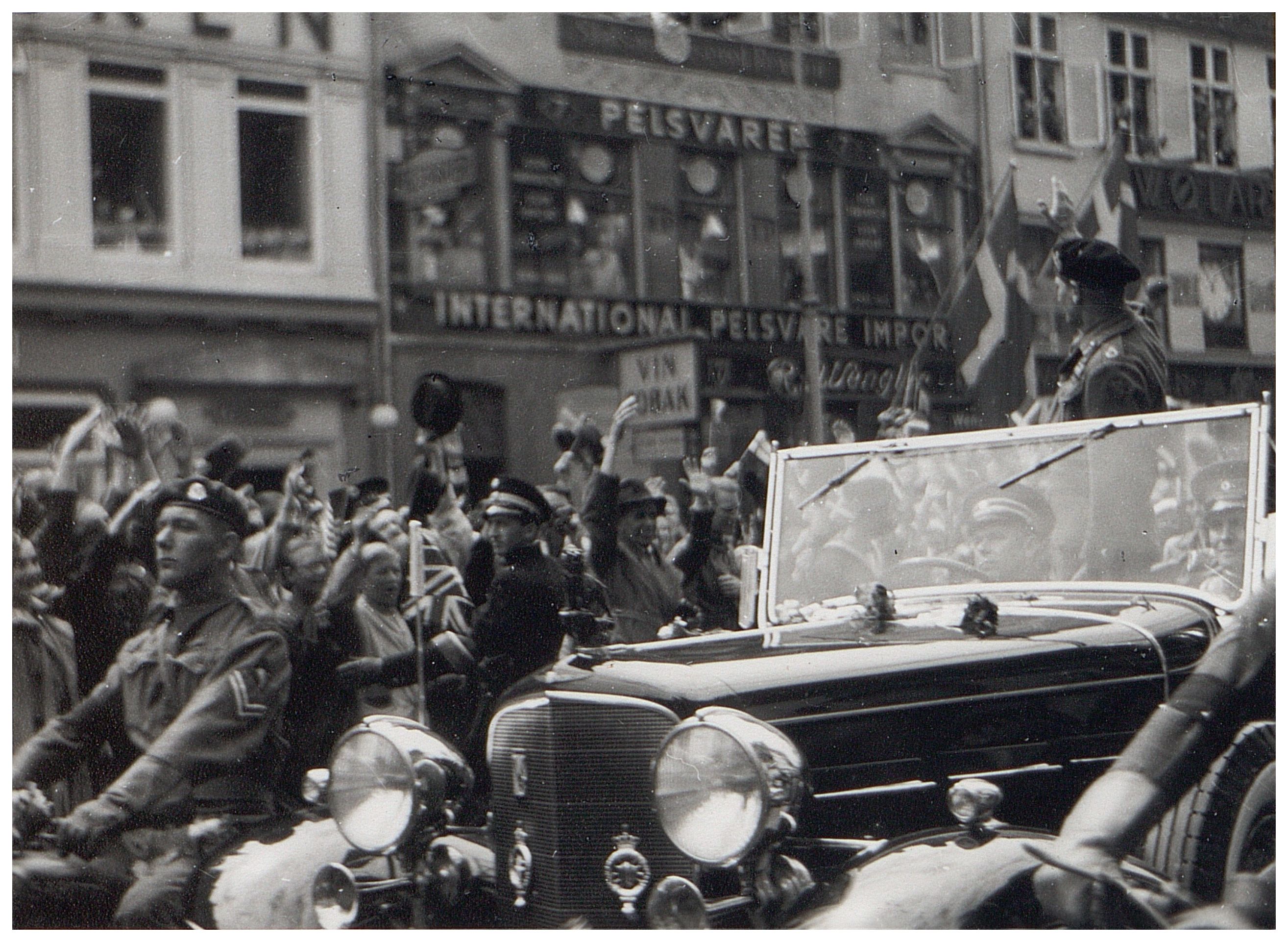 Jens Christian Høegs fotoalbum - Nationalmuseets Samlinger Online
